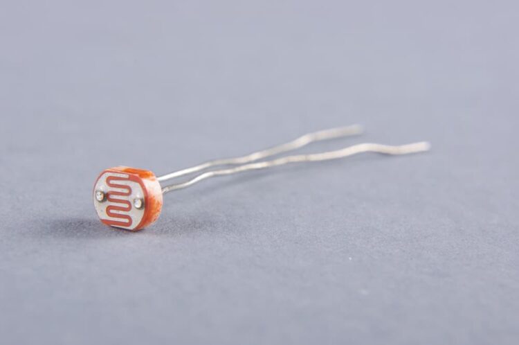 Photoresistor Datasheet: Specifications for Light Dependent Resistors ...