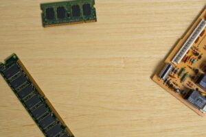 Discrete Components vs Integrated Circuits: Similarities & Differences ...